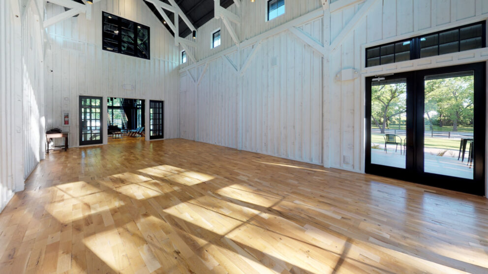 Timberlyne | Spain Ranch Black Barn