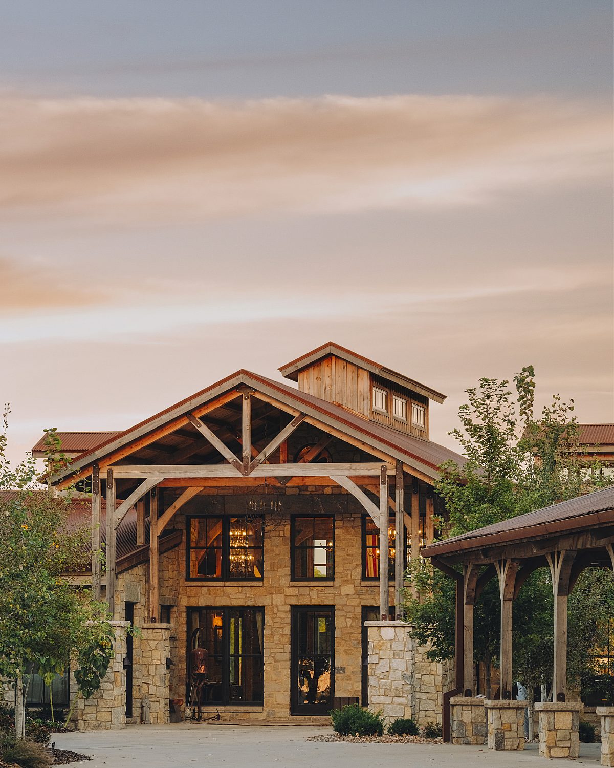 Timberlyne | Lakeside Estate