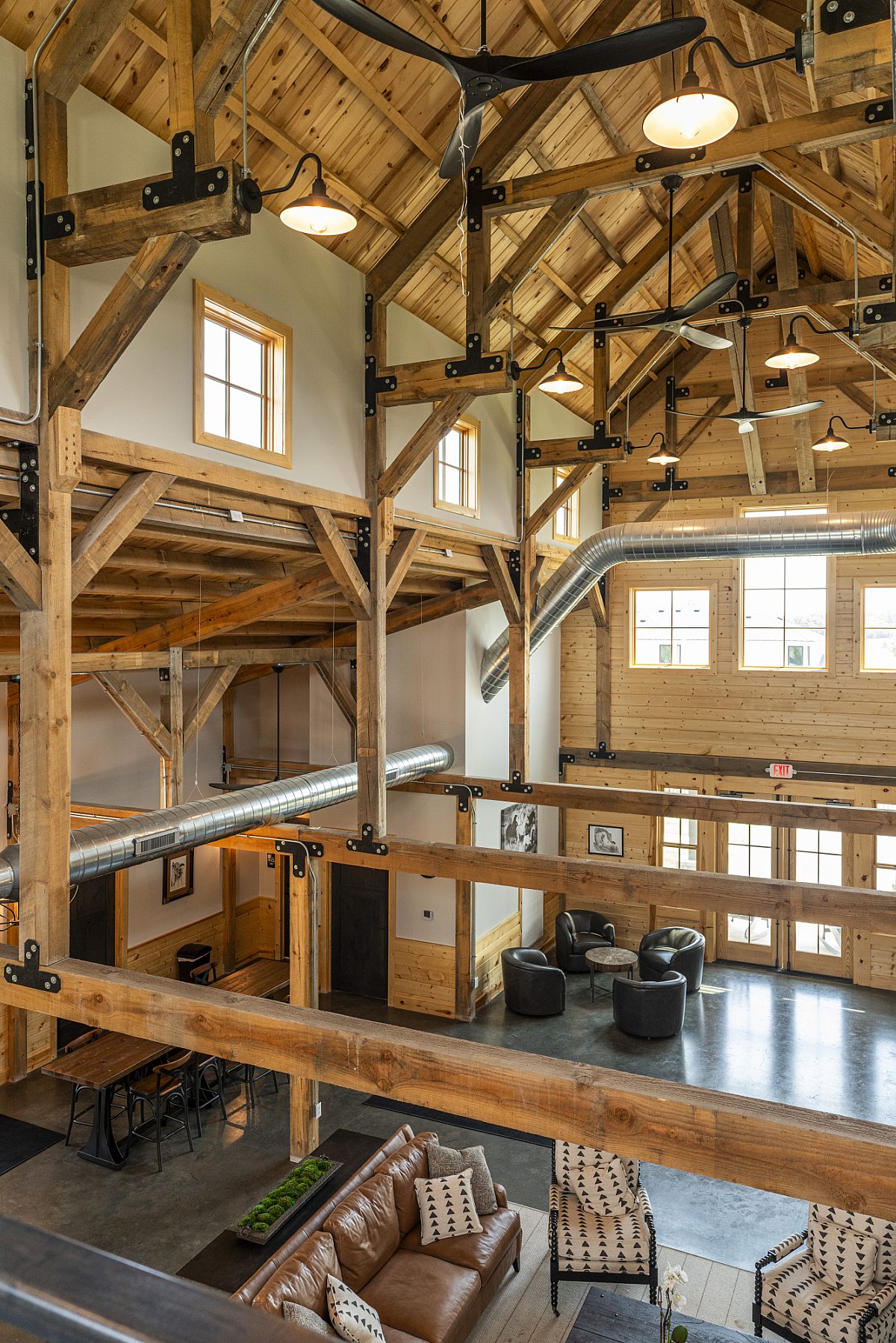 Timberlyne | Century Farms Clubhouse Barn
