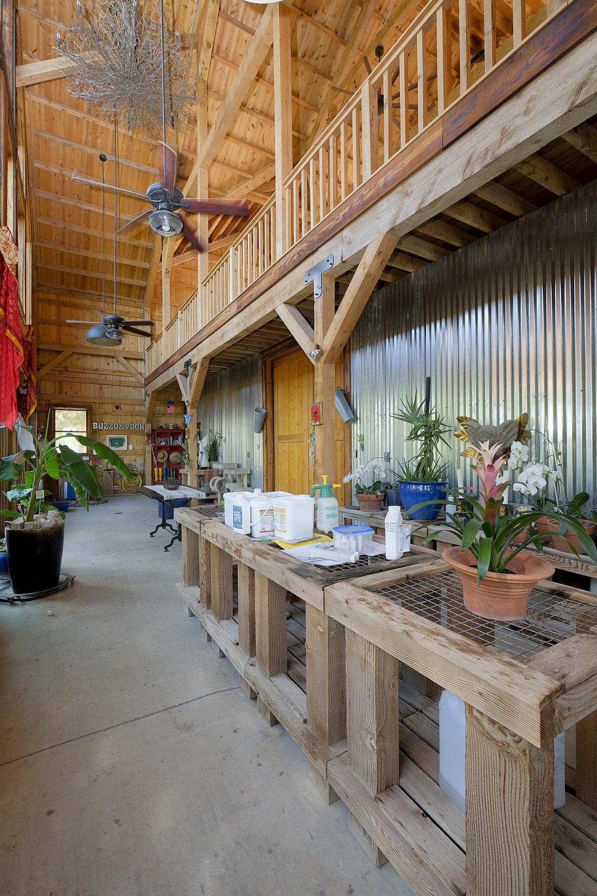 Timberlyne | Airplane Hangar