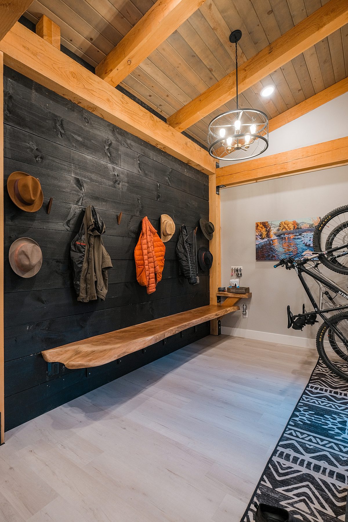 Timberlyne | Modern Minimalist