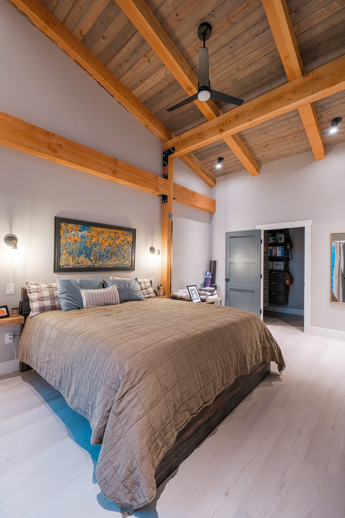 Timberlyne | Modern Minimalist