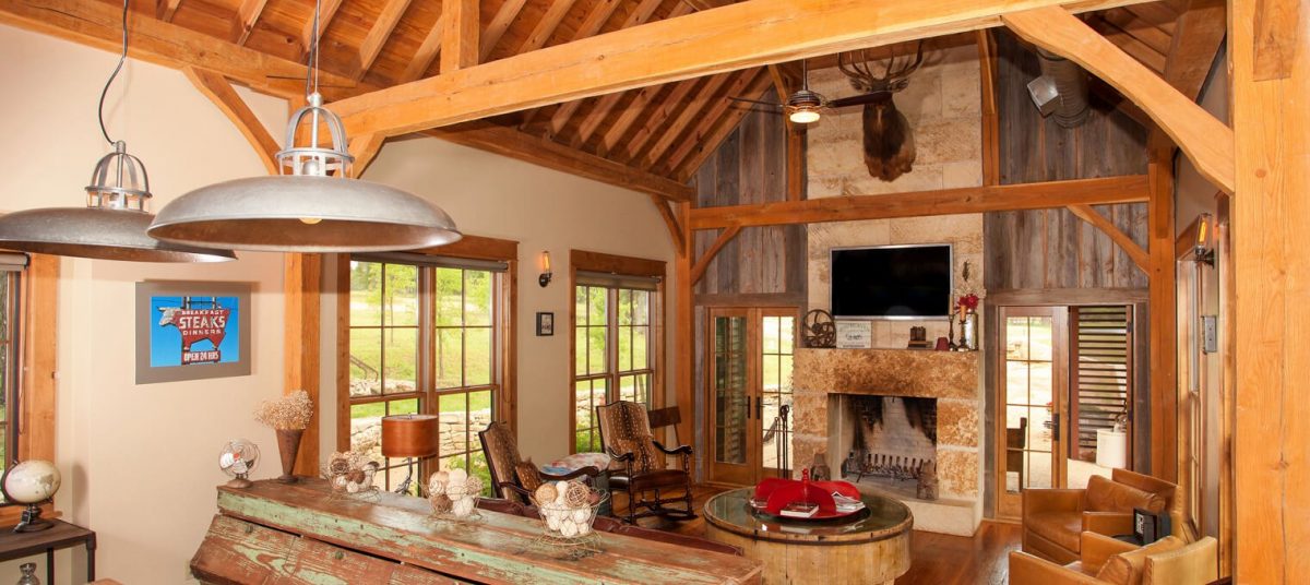 Timberlyne | Rustic Greatroom