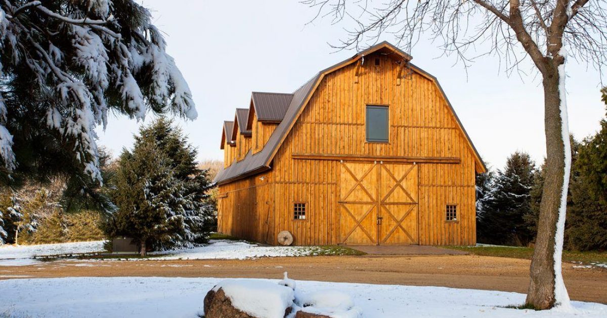 Timberlyne | Up North Gambrel