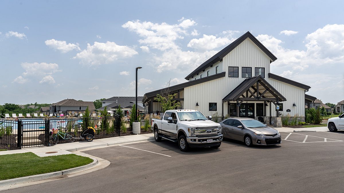 Timberlyne | Century Farms Clubhouse Barn