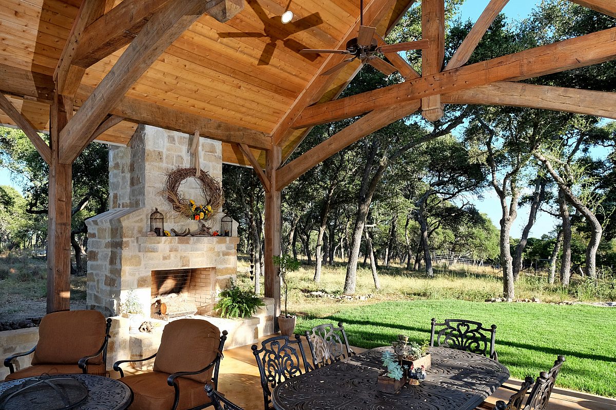 Timberlyne | Rustic Farmhouse