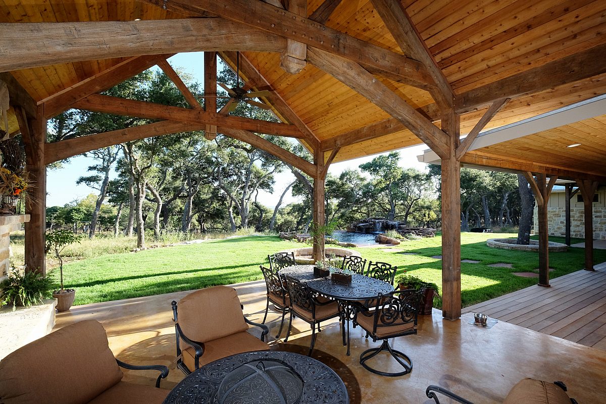 Timberlyne | Rustic Farmhouse