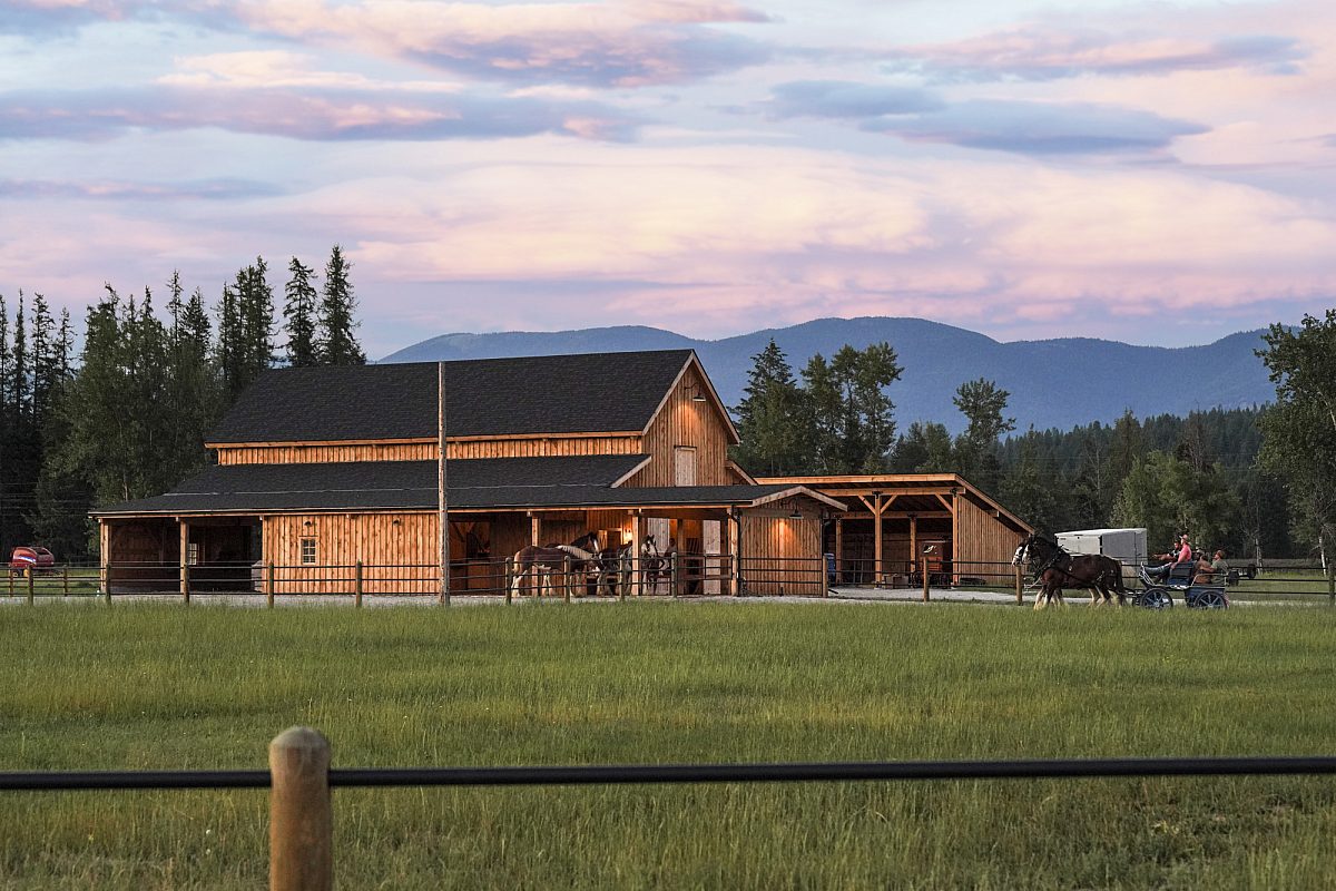 Timberlyne | Clydesdale Outpost Barn