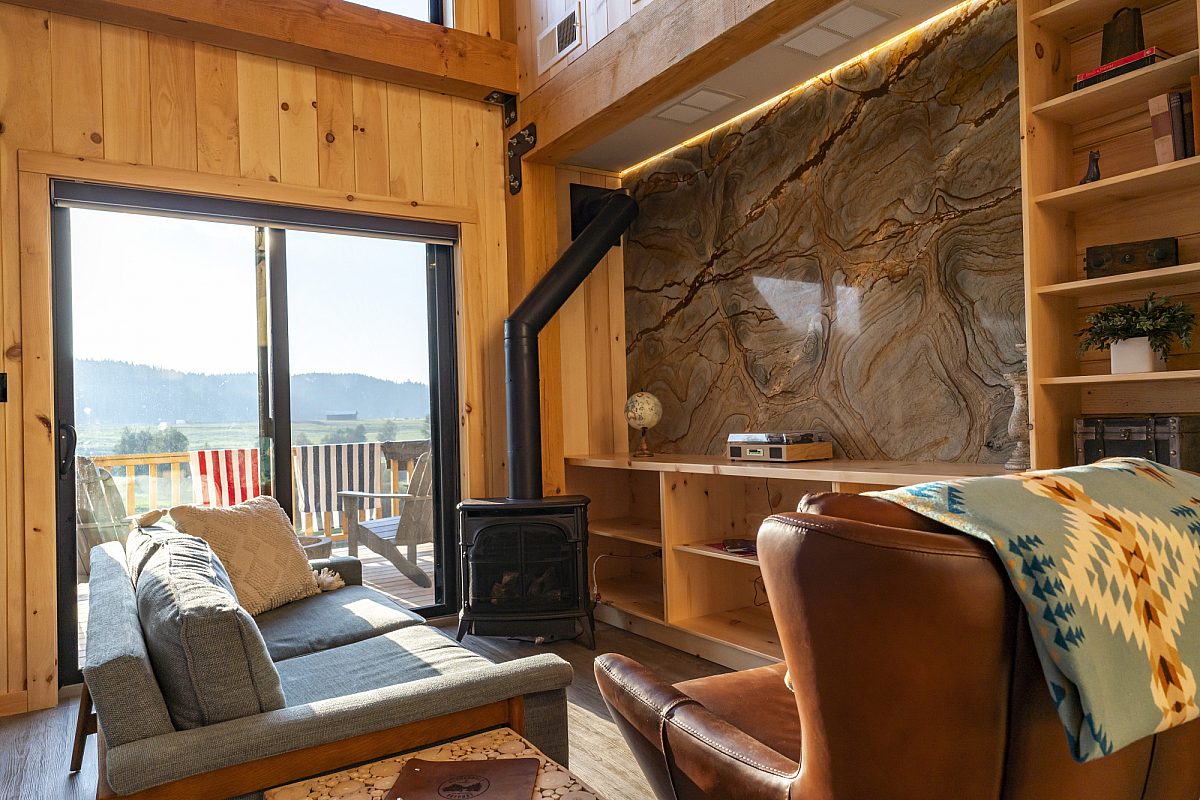 Timberlyne | Clydesdale Outpost Cabins