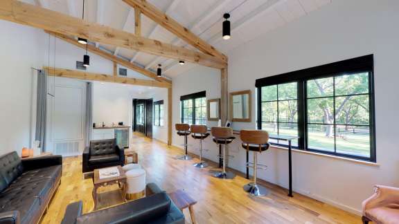 Timberlyne | Spain Ranch Black Barn