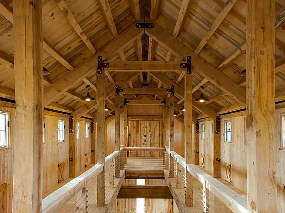 Timberlyne | Custom Post & Beam Barns