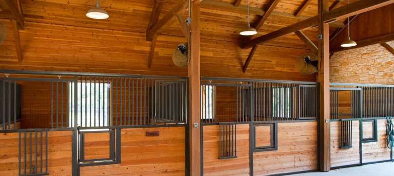 Timberlyne | Timber Frame Horse Barn