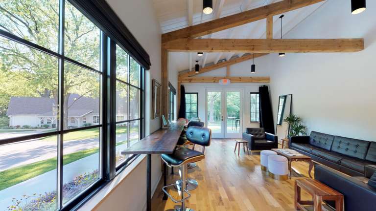 Timberlyne | Spain Ranch Black Barn