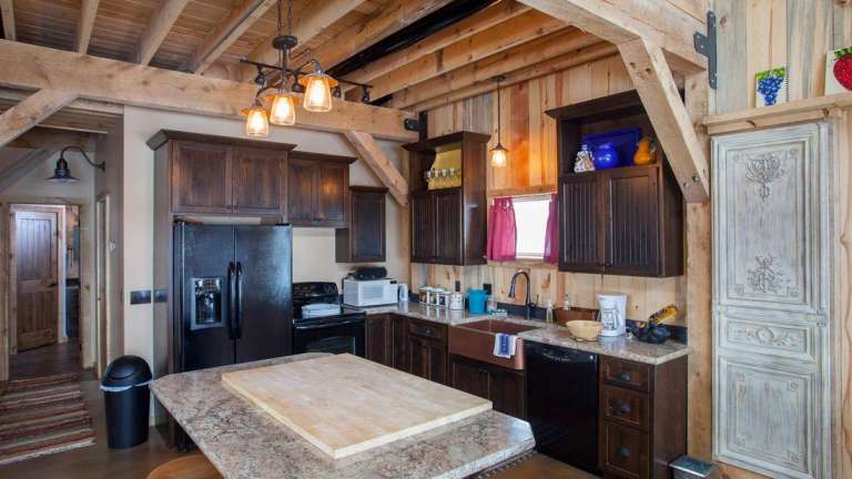 Timberlyne | At Home in Nebraska