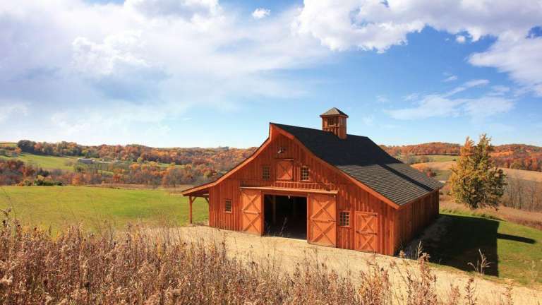 Timberlyne | The Lookout Barn