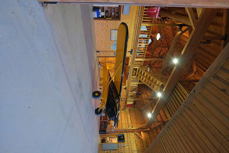 Timberlyne | Airplane Hangar