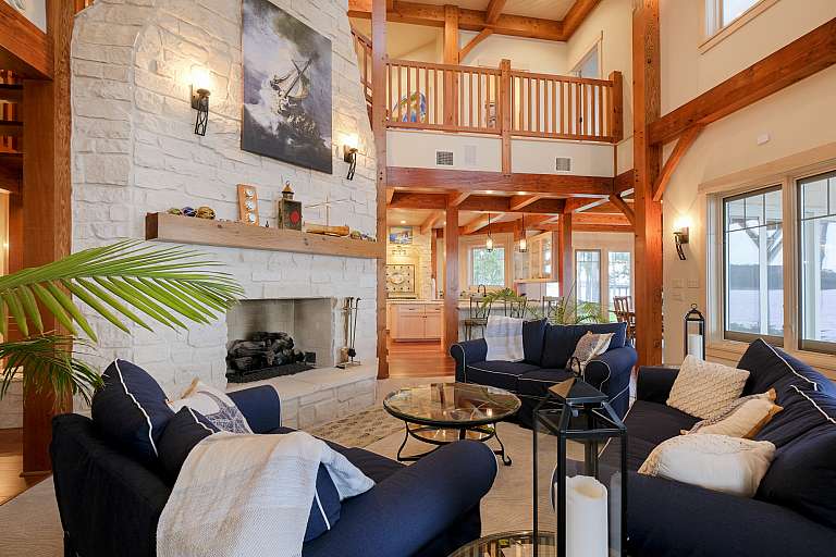 Timberlyne | Three Story Masterpiece
