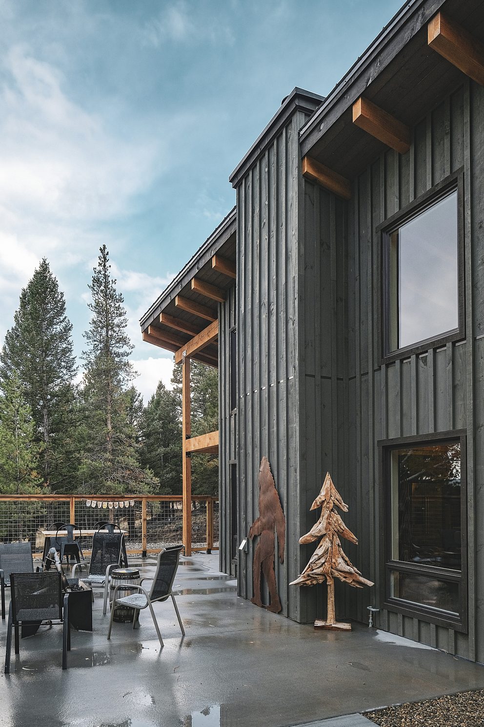 Timberlyne | Modern Minimalist