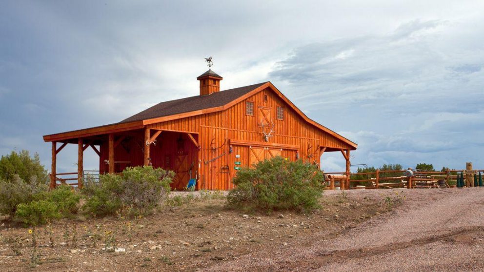 Timberlyne | Colorado Horse Barn