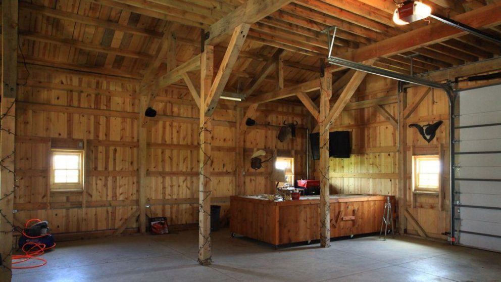 Timberlyne | Stately Nebraskan