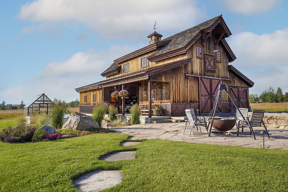 Timberlyne | Backyard Garden Oasis