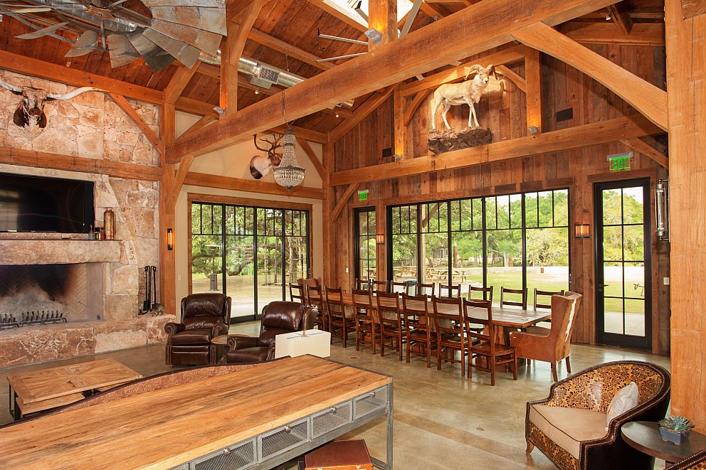 Timberlyne | Party Barn