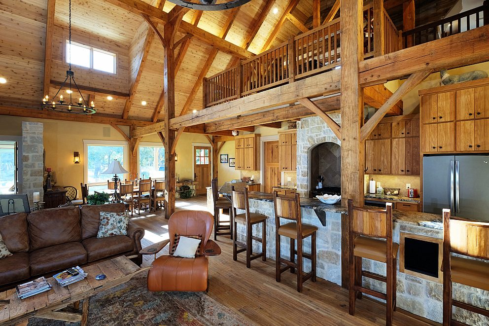 Timberlyne | Rustic Farmhouse